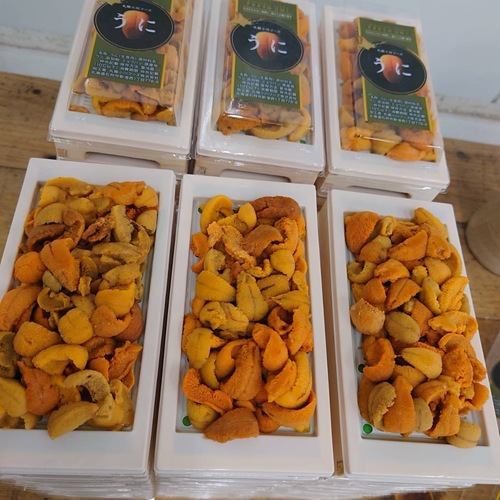 ウニ100G木箱10入約1kg【業務用の鮮魚仕入れならウーオ】